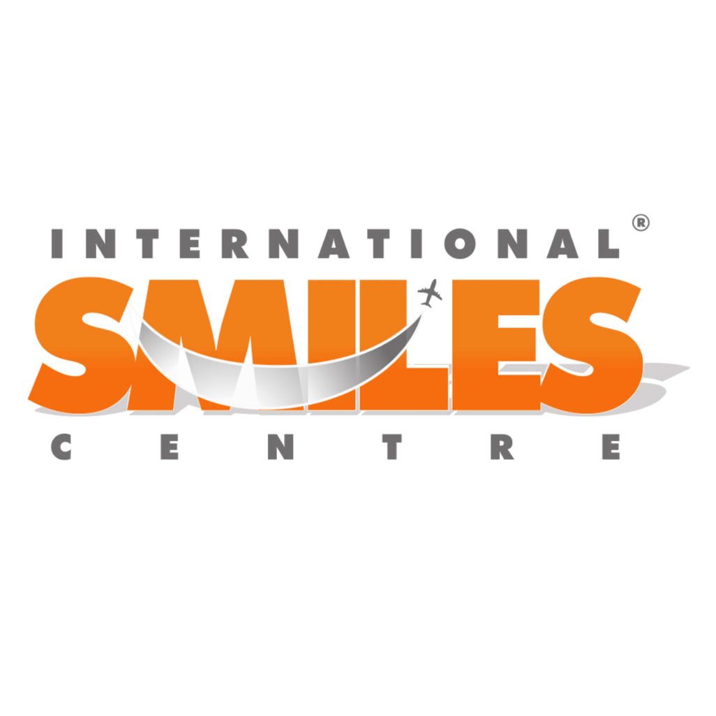 International smiles - Welcome To Medellin